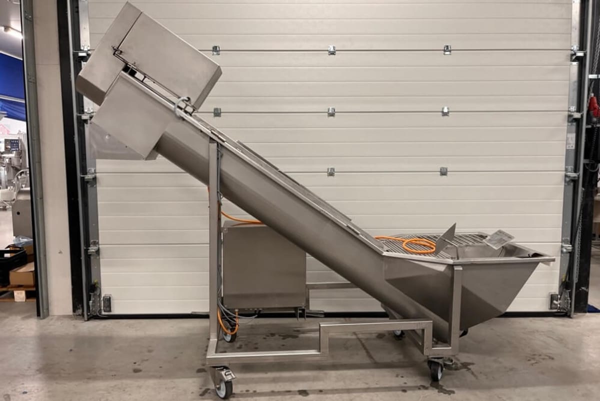 Transport screw with Bin - Food Machines | IB Food-Machines